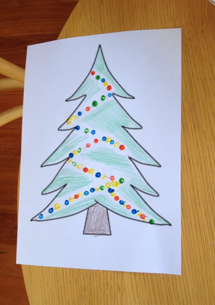 Christmas Tree Craft Using a Cotton Tip - School Mum