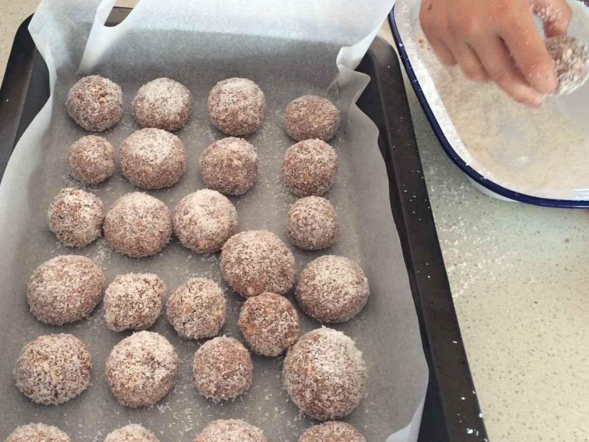 4 Step Milo Balls - School Mum