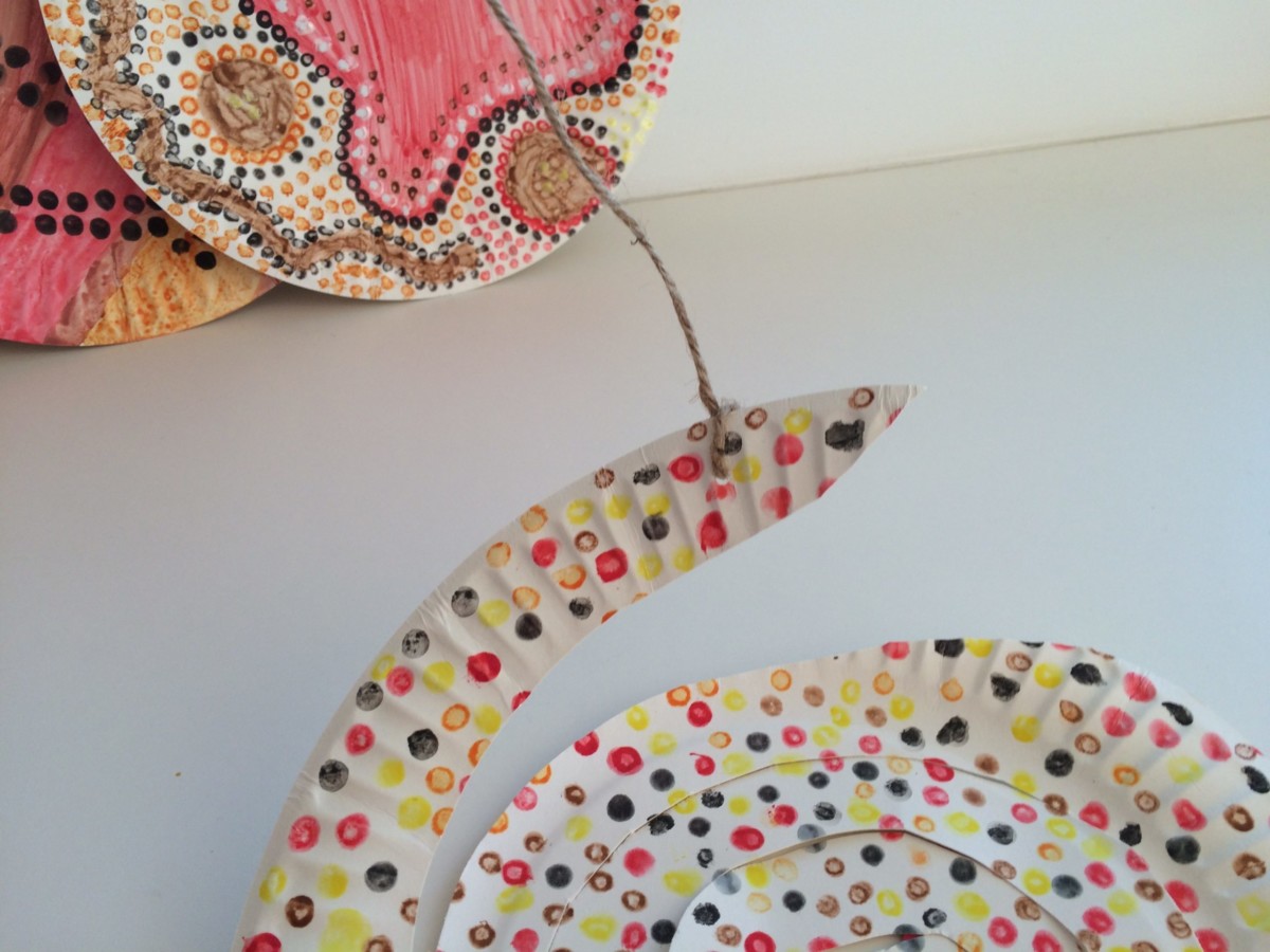 NAIDOC - Dot Painting Paper Plate Snake - School Mum