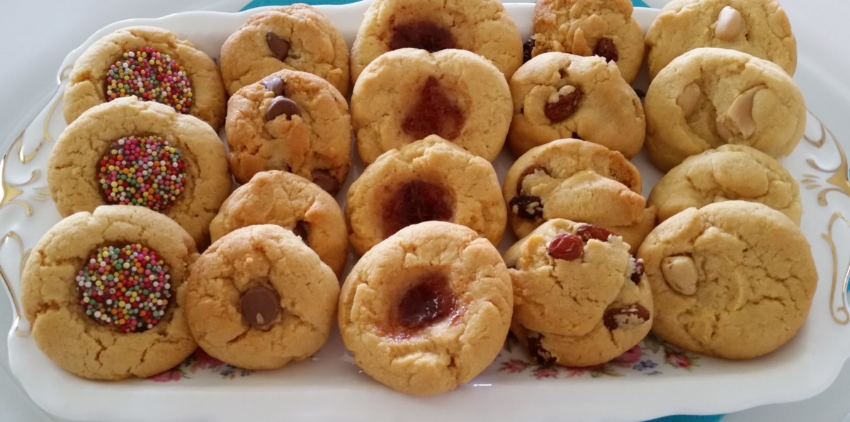 One Biscuit : Five Ways - School Mum