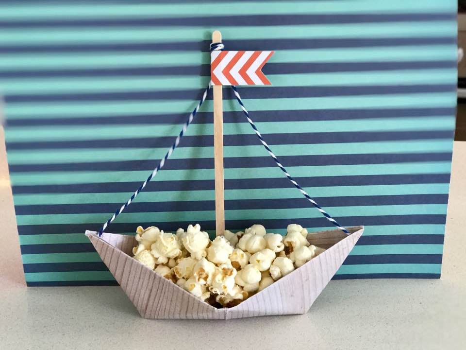 feature paper boat 2 - School Mum